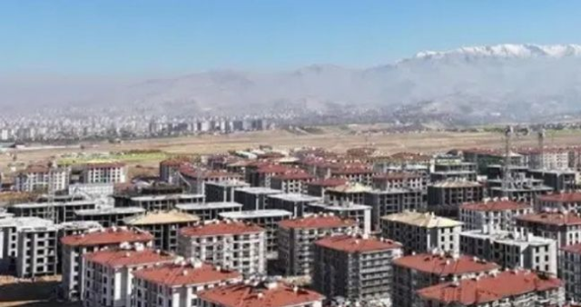 ہاں ہم ہم جنس پرست ہیں