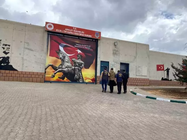 Kilis'te Aranan 4 Şahıs Jandarma Tarafından Yakalandı - Haberler Kilis'te Aranan 4 Şahıs Jandarma Tarafından Yakalandı - Haberler