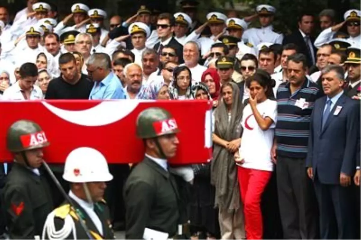 Şehit Ümit Akbaş Baba Evine Son Kez Getirildi - Haberler