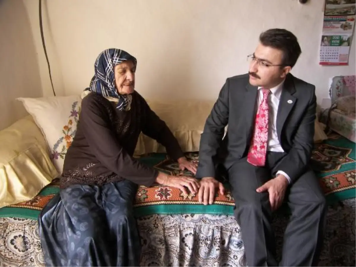 Cumhuriyetin İlan Edildiği Gün Doğan Bedriye Nine Unutulmadı - Haberler