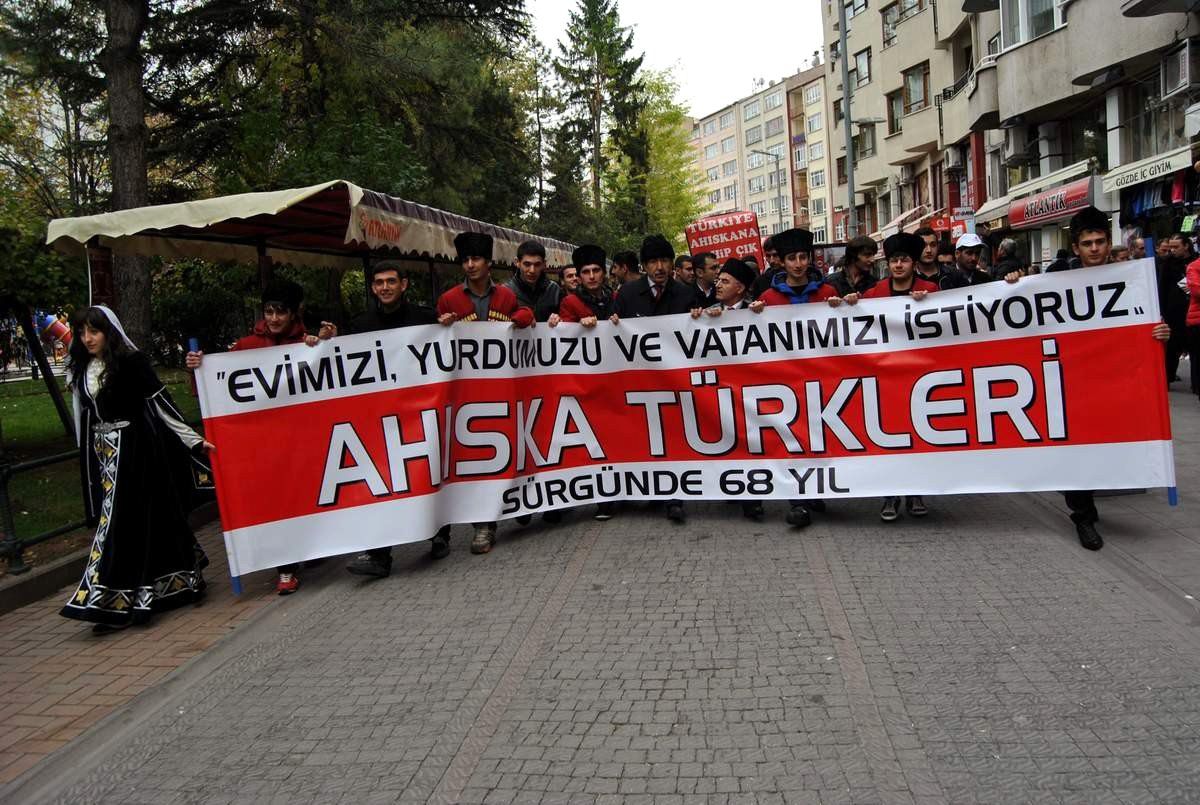 Ahıska Türkleri Sürgünün 68. Yılında Yürüdü - Haberler
