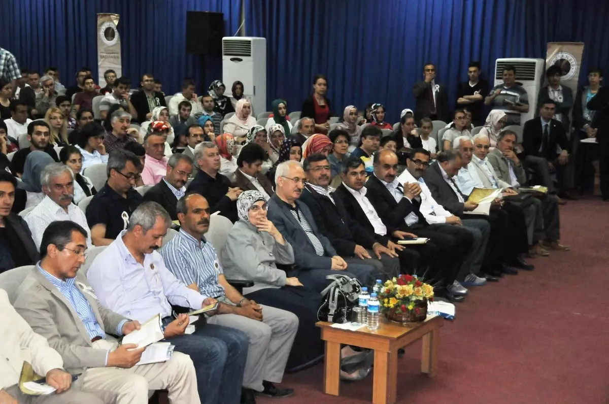 Necip Fazıl Kısakürek Niğde'de Anıldı - Haberler Necip Fazıl Kısakürek Niğde'de Anıldı - Haberler