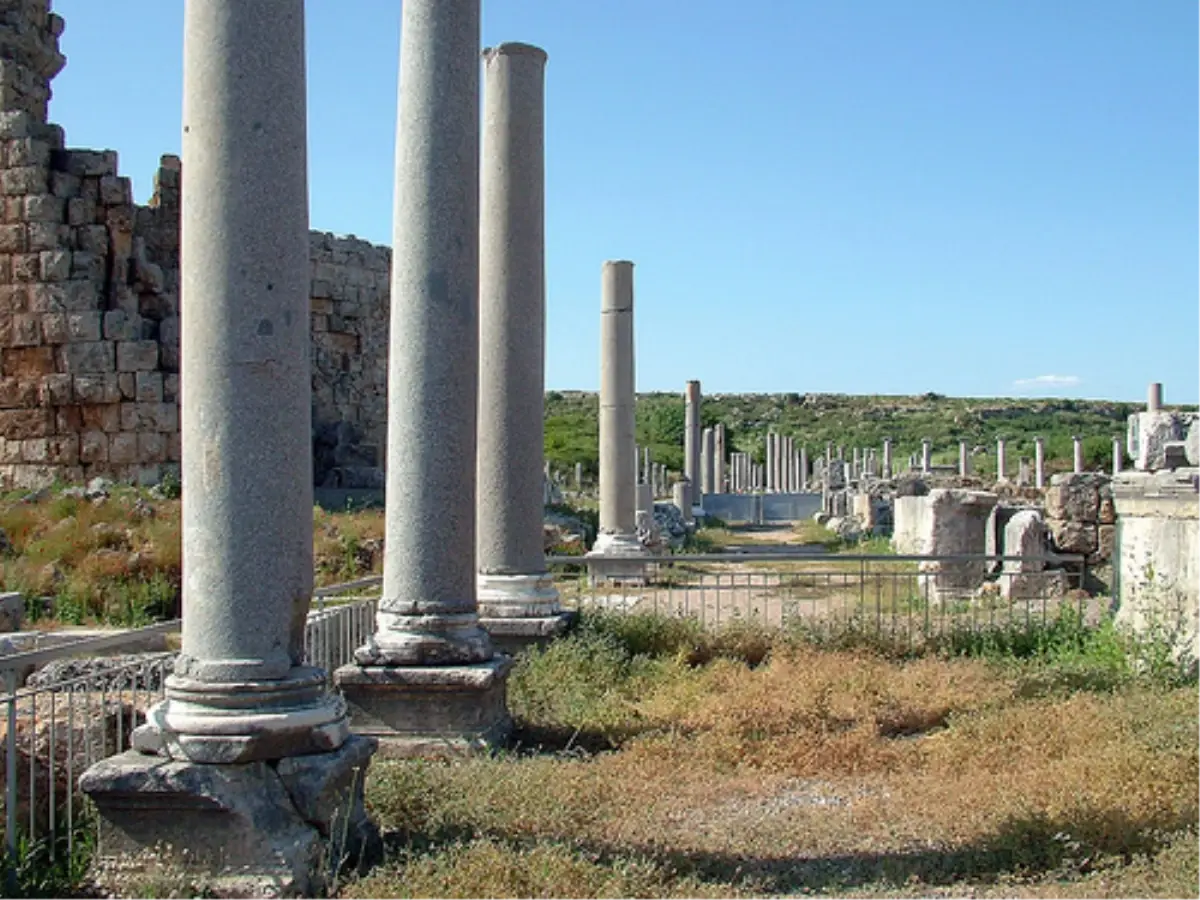 Perge Antik Kenti Sezon Sonunda Ziyarete Açılacak - Haberler