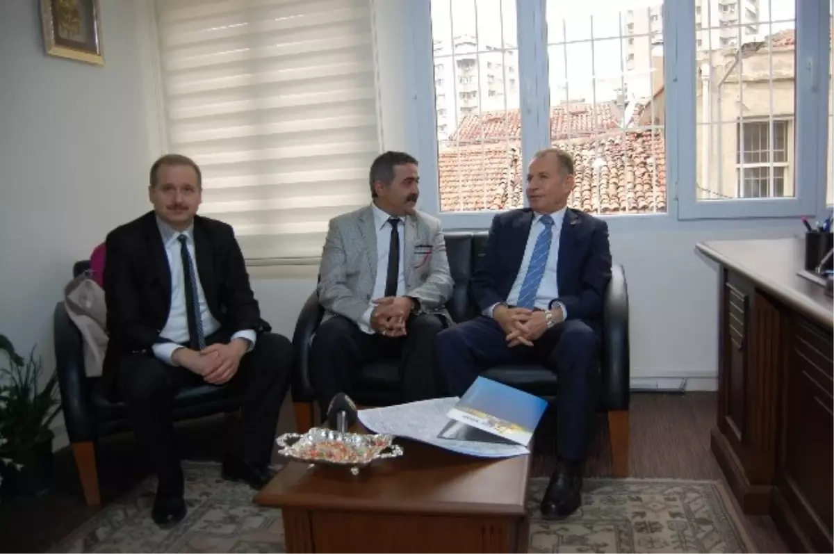 CHP İzmir Büyükşehir Belediye Başkan Aday Adayı Hüseyin Aslan Kemeraltı ... CHP İzmir Büyükşehir Belediye Başkan Aday Adayı Hüseyin Aslan Kemeraltı ...