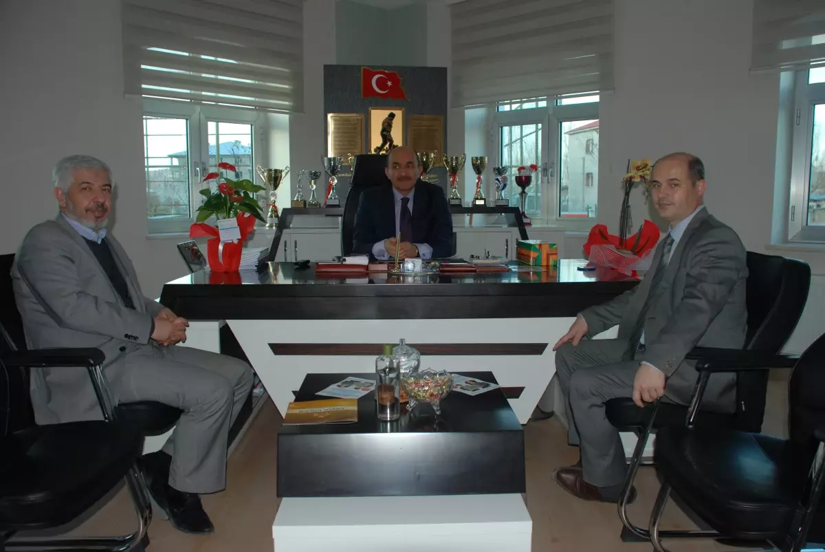 Lokman Hekim Hastanesi'nden Öğretmenlere Kutlama Ziyareti - Haberler Lokman Hekim Hastanesi'nden Öğretmenlere Kutlama Ziyareti - Haberler