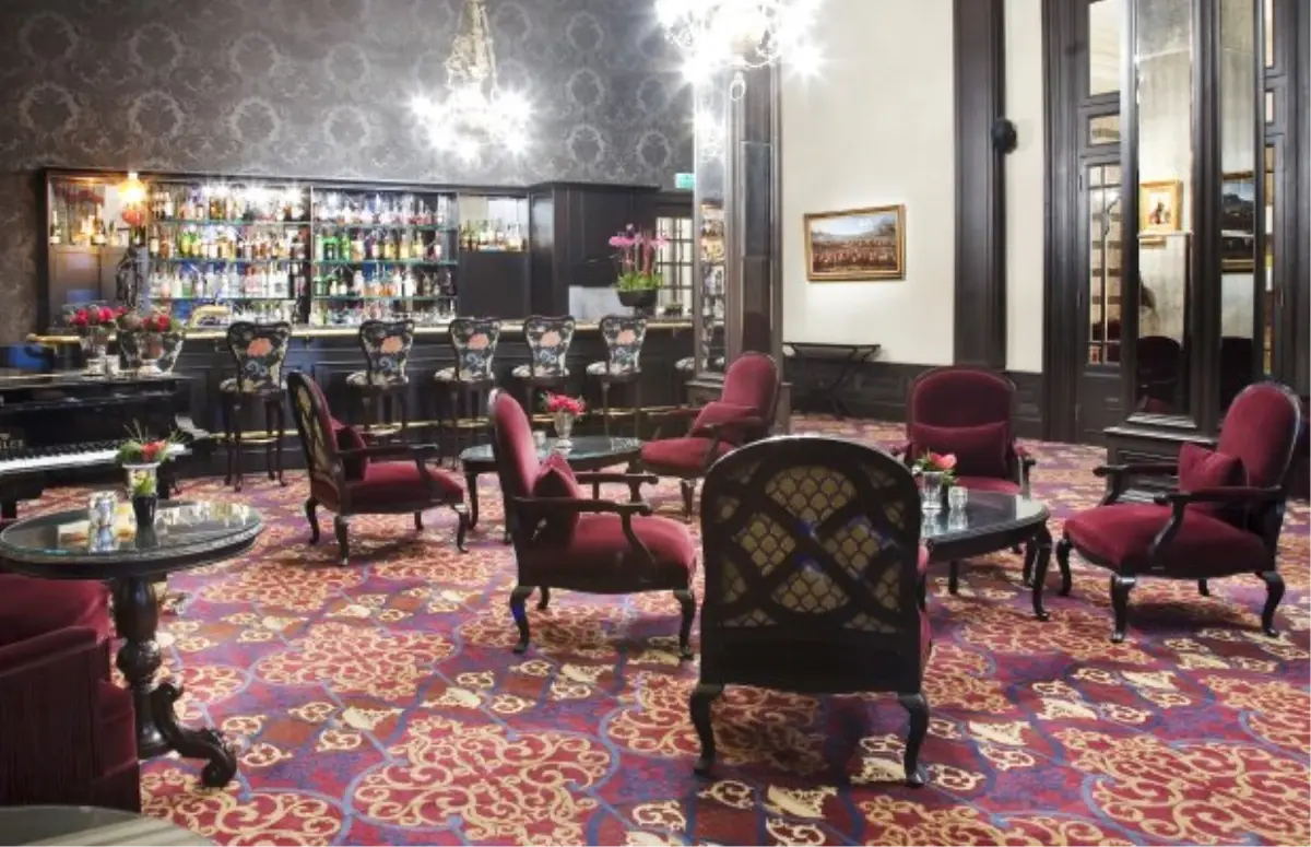 Orient Bar'da Barok Esintisi Cenk Karaferya & Brochi Ensemble - Haberler