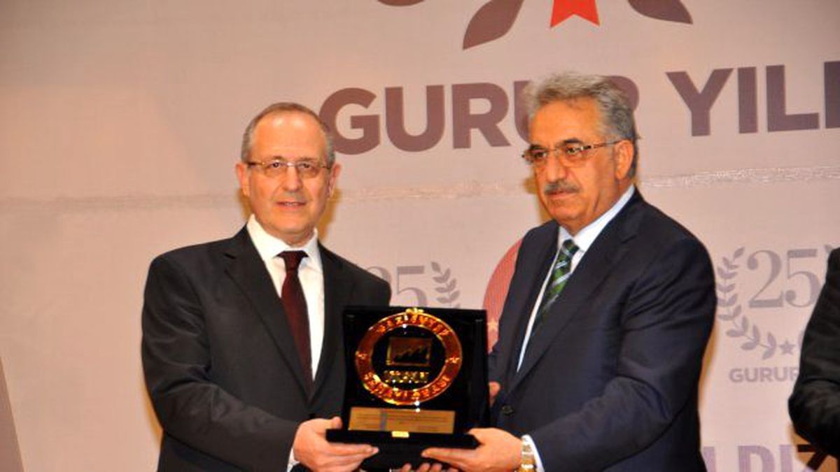 Türkiye'nin Sanayideki Gururu Gülsan Holding'e İki Ödül - Haberler
