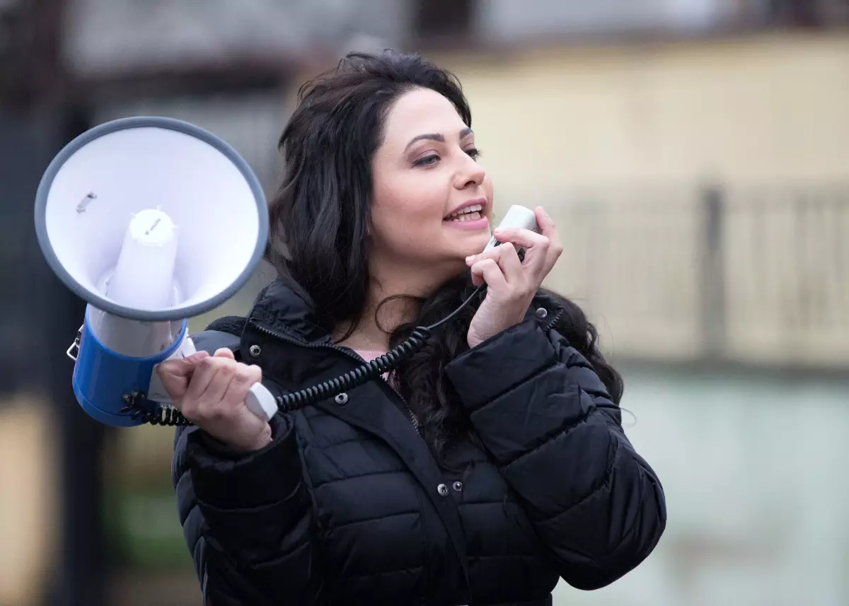 Elif'in Yeni Silahı - Haberler