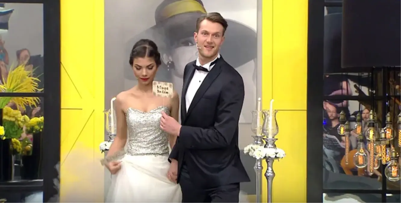 Zuhal Topal'da Evlenen Erkan ve Zahra Bu Kez Çocuk İçin Stüdyoya Geldi ...