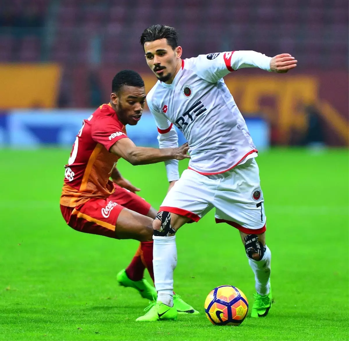 Ilk Yarıda 3 Gol Var - Haberler