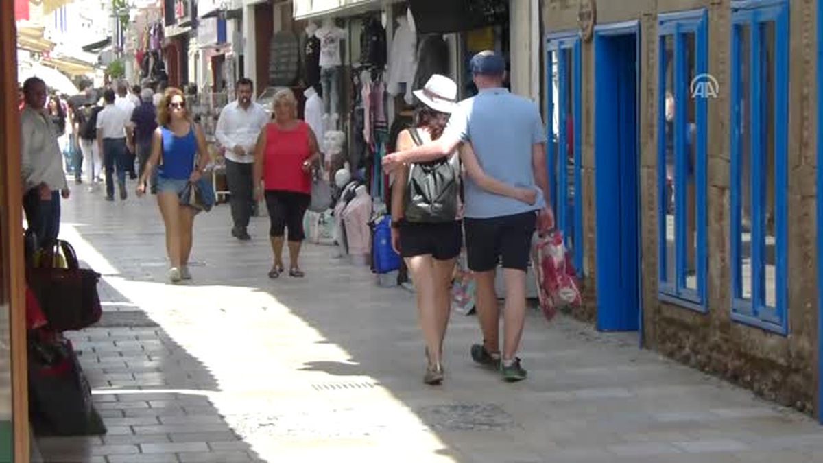 Güney Ege Sahillerinde Sıcak Hava Hareketliliği - Muğla - Haberler