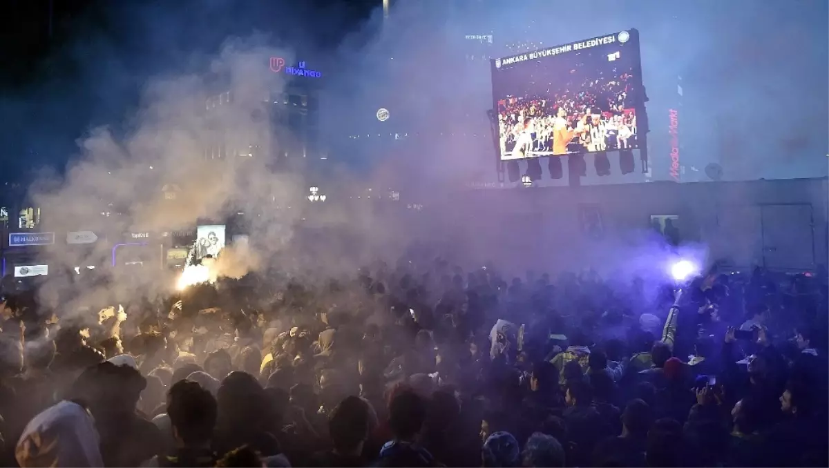 Büyükşehir'den, Dev Maça Dev Ekran - Haberler