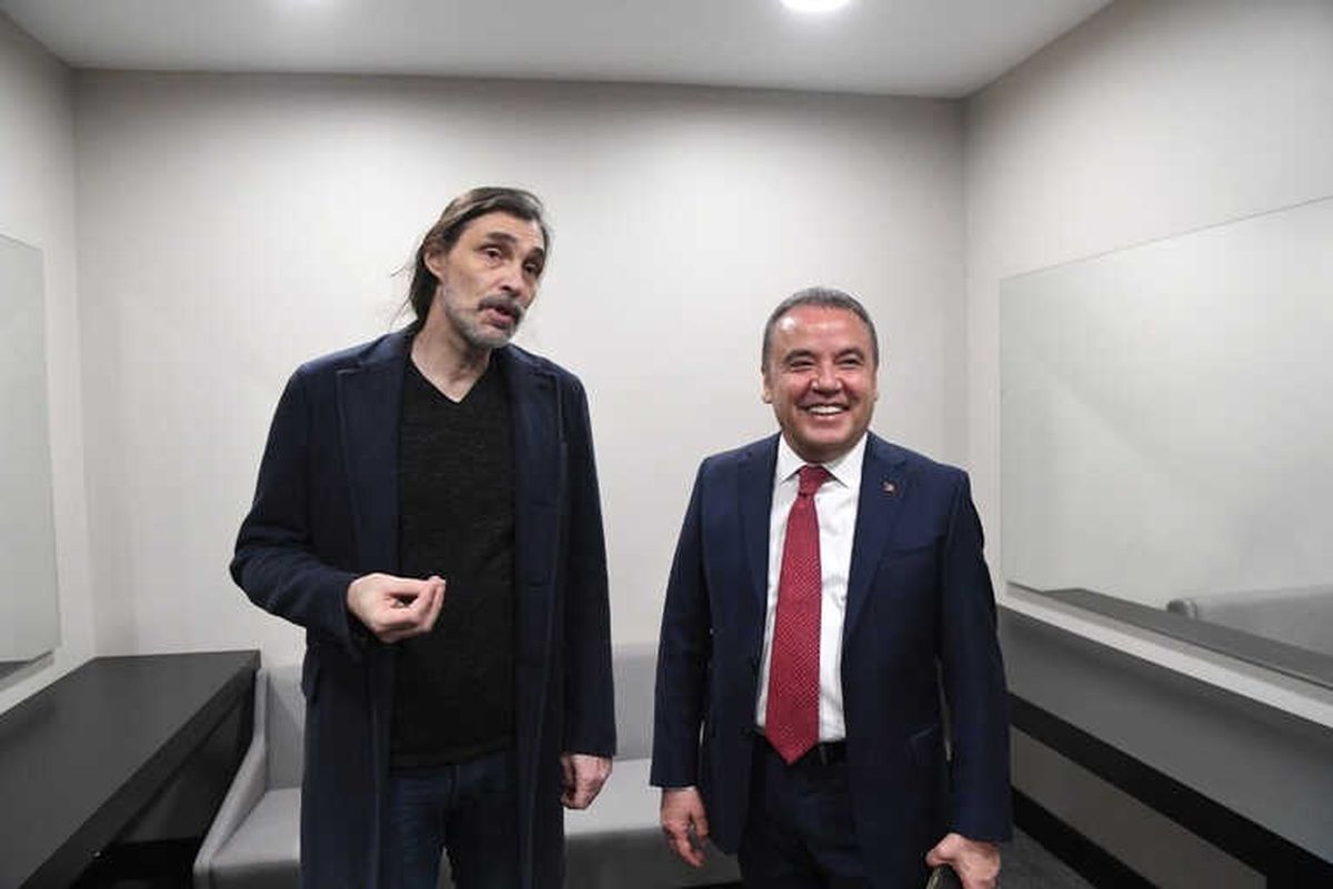 Beşikçioğlu, Nazım Hikmet Fuar Merkezi'nde - Haberler
