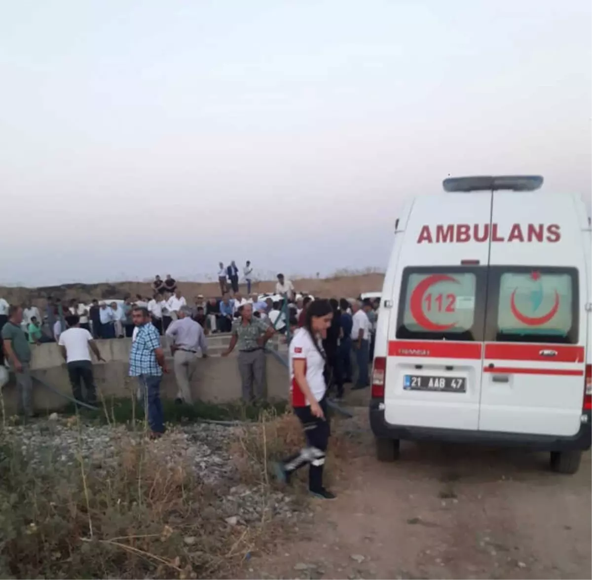 Akıntıya Kapılan 2 Kardeş Kayboldu - Haberler