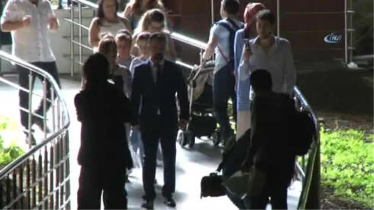 Mühendis Çift Kentin Tanıtımı İçin Mağarada Nikah Kıydı - Haberler