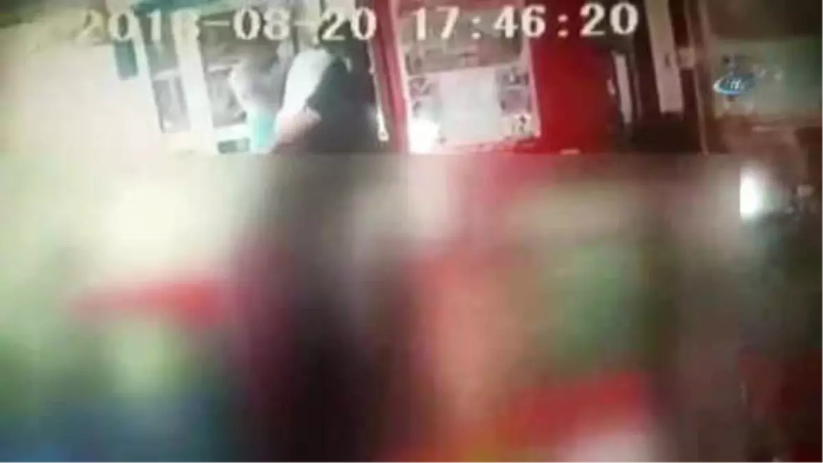 Kızının Gözleri Önünde Eşini Bıçakladı - Haberler Kızının Gözleri Önünde Eşini Bıçakladı - Haberler