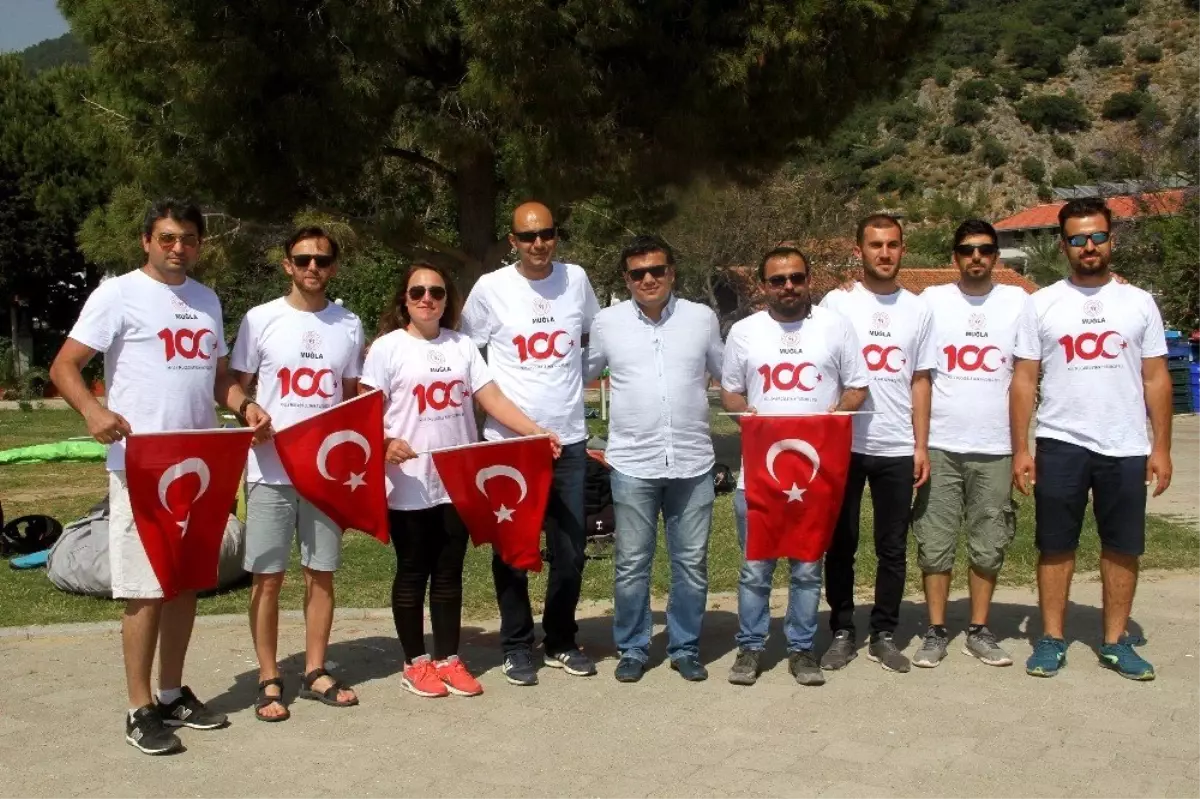 100. Yılda Gökyüzünde Türk Bayrağı Açtılar - Haberler