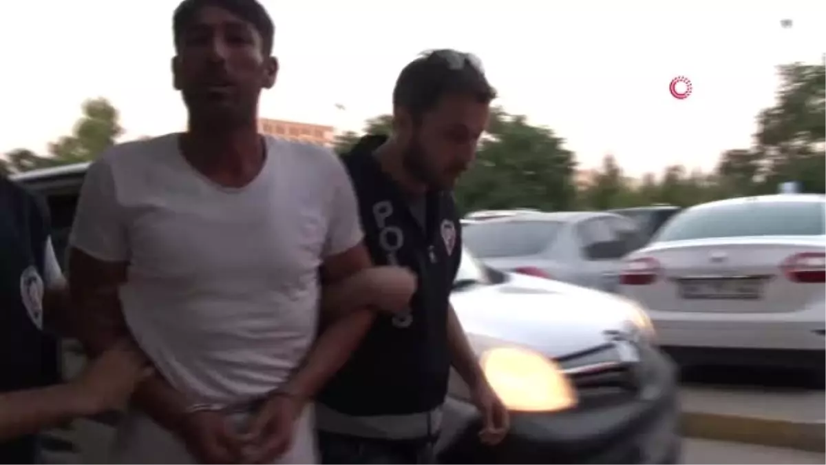 Çocuğunun gözü önünde eski eşini bıçaklayan koca tutuklandı - Haberler Çocuğunun gözü önünde eski eşini bıçaklayan koca tutuklandı - Haberler