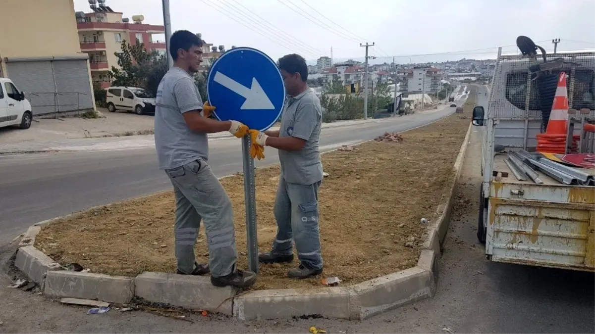 Büyükşehir'den Alanya'da levha çalışması - Haberler