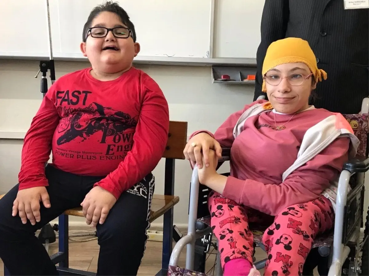 Rize'de "Engelleri Müzikle Aşıyorum" projesi - Haberler