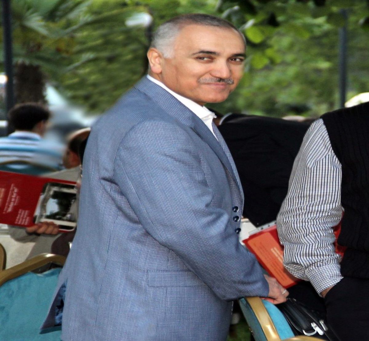 Adil Öksüz'ün toplantı yaptığı otelin işletmecisi ve eşine hapis - Haberler