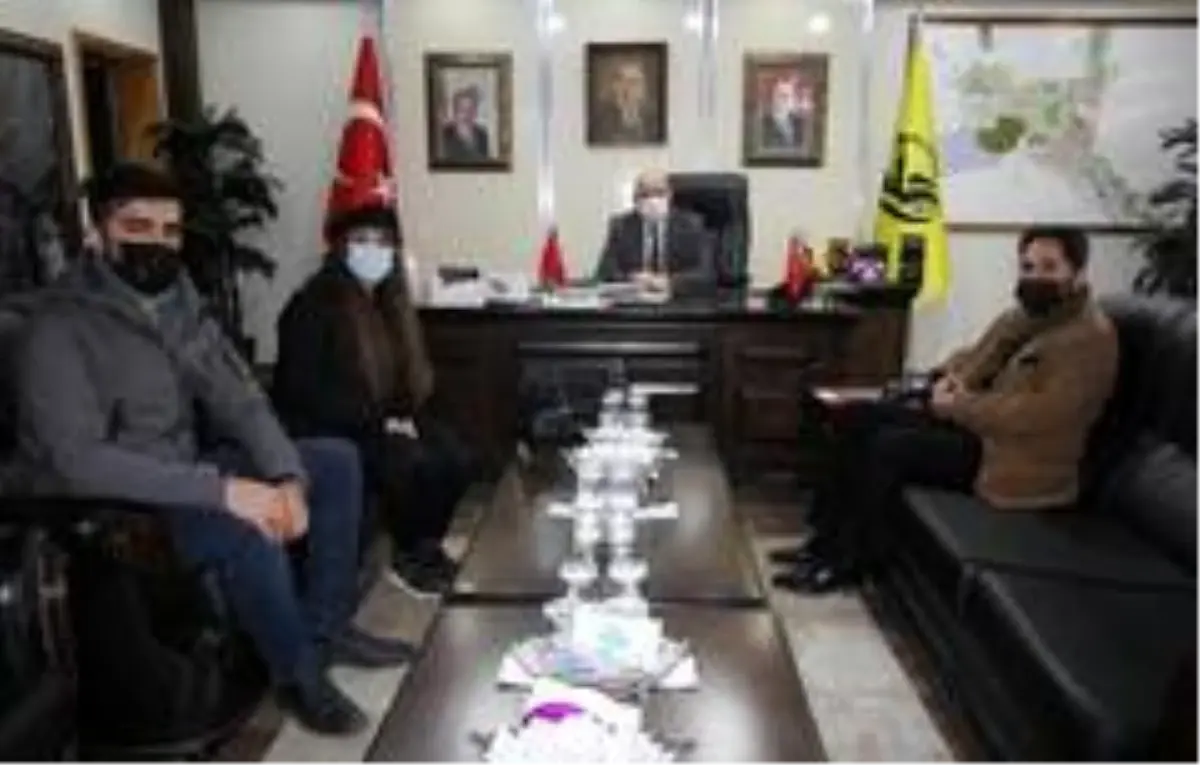 İHA Erzincan Bölge Müdürü Akbuğa'dan, Başkan Pekmezci'ye ziyaret - Haberler İHA Erzincan Bölge Müdürü Akbuğa'dan, Başkan Pekmezci'ye ziyaret - Haberler