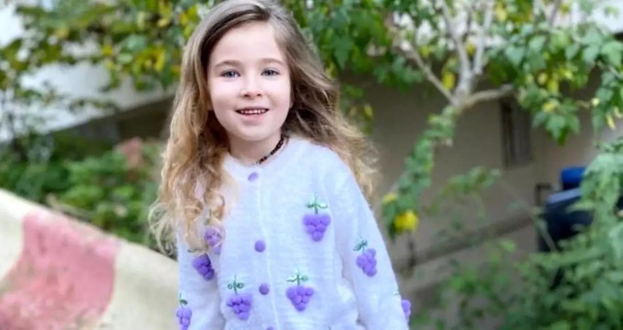 Ebrar Alya Demirbilek kimdir? Aziz oyuncuları! Çocuktan Al Haberi Ebrar ...