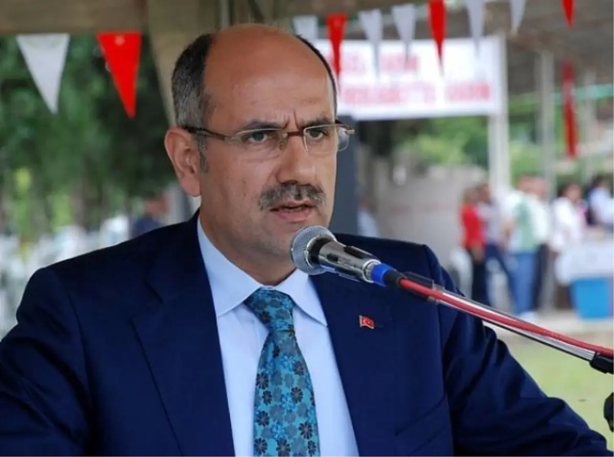 Vahit Kirişçi kimdir? Yeni Tarım ve Orman Bakanı Vahit Kirişçi kimdir ... Vahit Kirişçi kimdir? Yeni Tarım ve Orman Bakanı Vahit Kirişçi kimdir ...