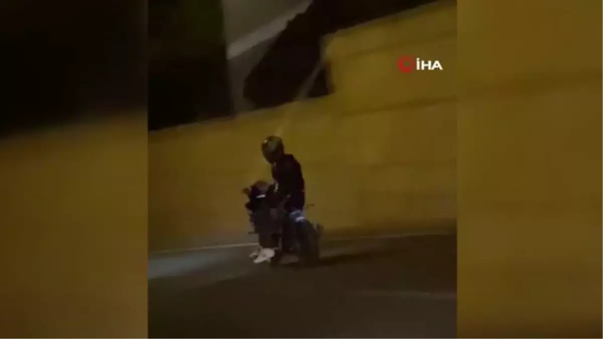 Motosikletli şahsın yaptıklarını görenler şoke oldu - Haberler