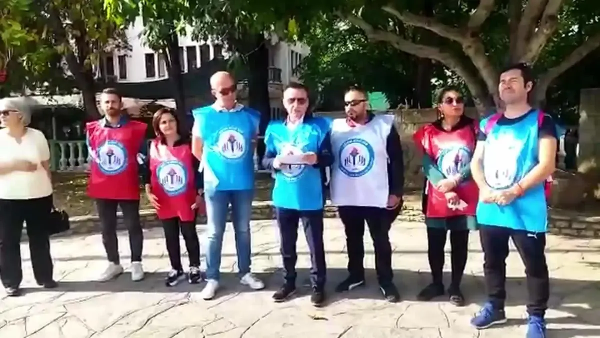 Muğla'nın Menteşe İlçesinde Bir Öğretmenin Meslektaşı Tarafından Darp ... Muğla'nın Menteşe İlçesinde Bir Öğretmenin Meslektaşı Tarafından Darp ...