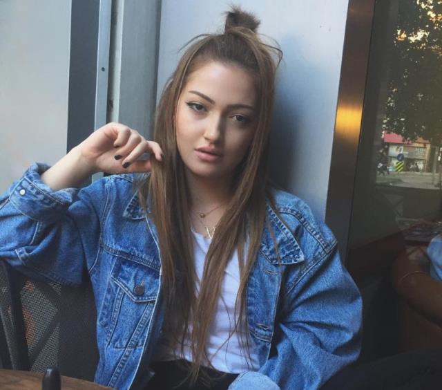 Danla Bilic eski hali - yeni hali! Danla Bilic ne ameliyatı oldu ...