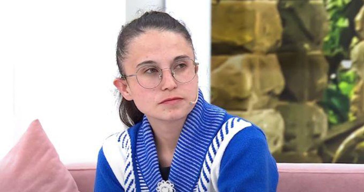 Esra Erol Kezban kimdir? Esra Erol Kezban İnstagram hesabı ne? Esra ...