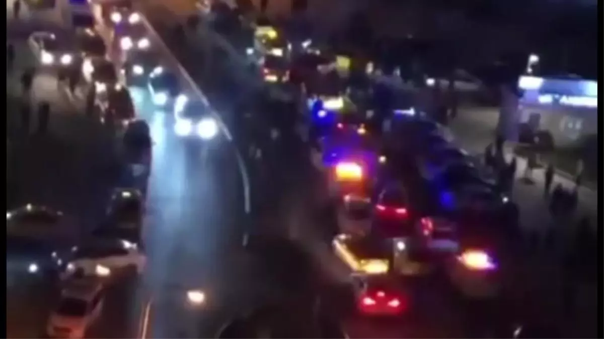 Başakşehir'de taksi durakları arasında bölge kavgası: 1 yaralı - Haberler Başakşehir'de taksi durakları arasında bölge kavgası: 1 yaralı - Haberler
