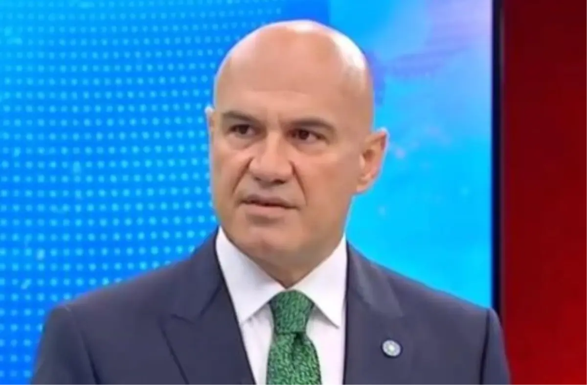 Turhan Çömez kimdir? Turhan Çömez kaç yaşında, nereli? Turhan Çömez ...