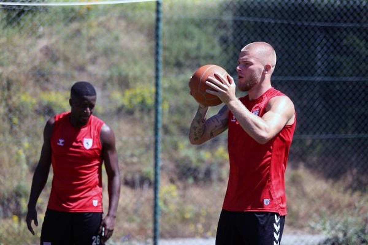 Samsunspor'un yeni transferi Rick Van Drongelen: Süper Lig fiziksel güç ...