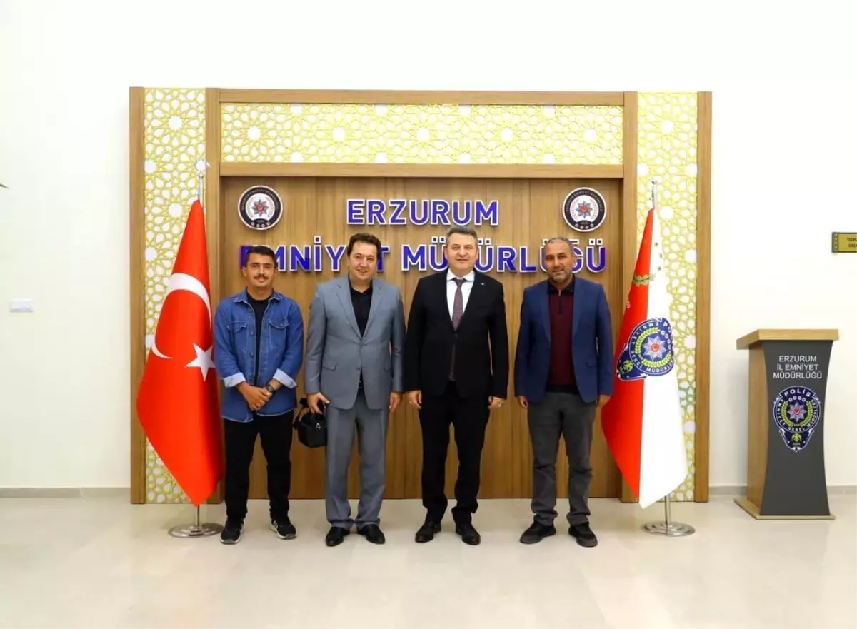 Erzurum Emniyet Müdürü Kadir Yırtar, İHA Erzurum Bölge Müdürü Ayhan ... Erzurum Emniyet Müdürü Kadir Yırtar, İHA Erzurum Bölge Müdürü Ayhan ...