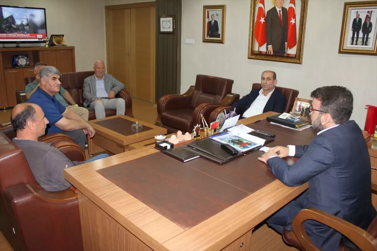 AK Parti Batman İl Başkanı Abdullah Akif Gür, vatandaşların sorun ve ...