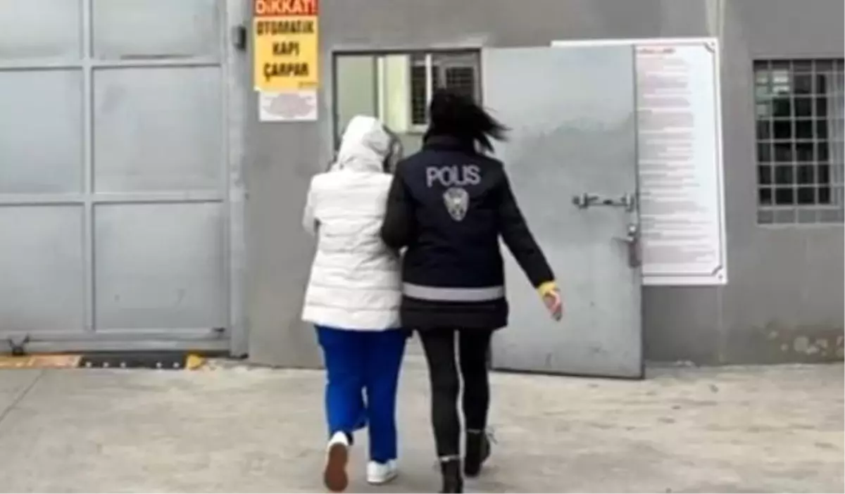 Samsun'da 55 Yıl Hapis Cezası Bulunan Kadın Yakalandı - Haberler Samsun'da 55 Yıl Hapis Cezası Bulunan Kadın Yakalandı - Haberler