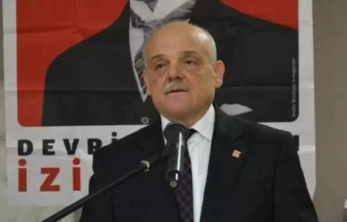 Ayan Özer kimdir? CHP Bursa İznik Belediye Başkan Adayı Ayan Özer kaç ... Ayan Özer kimdir? CHP Bursa İznik Belediye Başkan Adayı Ayan Özer kaç ...