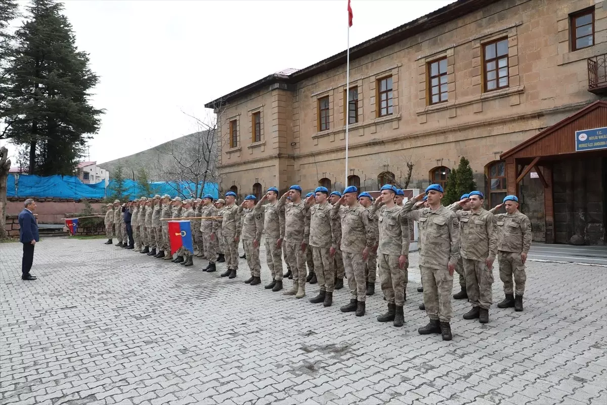 Bitlis Valisi Erol Karaömeroğlu, Merkez İlçe Jandarma Karakol ...