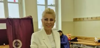 Şebnem Bursalı Haberleri - Şebnem Bursalı Kimdir - Haberler