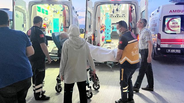 33 patients had fallen ill! The day before, a private company had ...