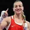 National boxer Buse Naz Çakıroğlu won a silver medal at the Paris ...