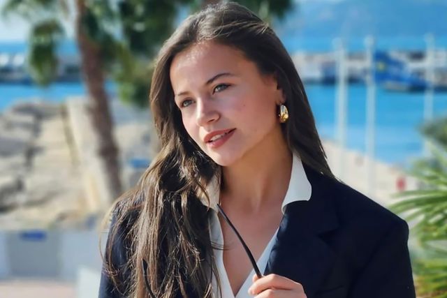 The star of "Kan Çiçekleri," Yağmur Yüksel, has revealed her new project.