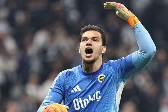 Fenerbahçe's Ederson has been called up to the Brazil National Team.