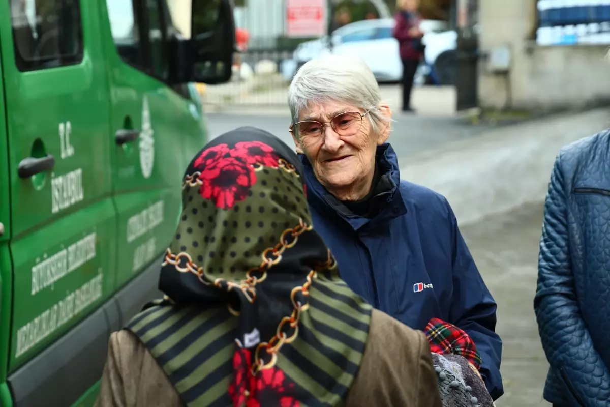 Canan Karatay'ın eşi son yolculuğuna uğurlandı: 47 yıllık hayat ...