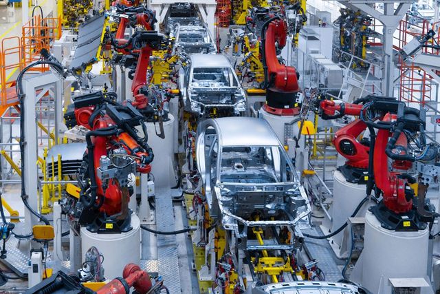 Japanese automotive giant Honda is establishing a factory in Izmir.