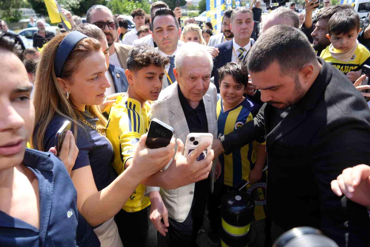 Aziz Yıldırım: "İki santrforla prensipte anlaştık" - Haberler