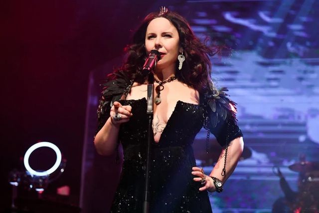 The latest look of Şebnem Ferah, returning to the stage after 6 years