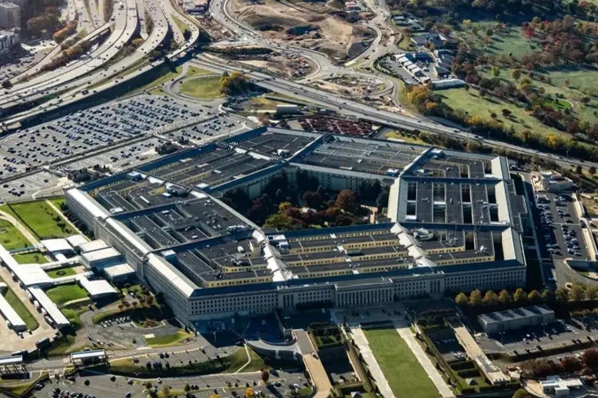 Pentagon'da tehlikeli madde alarmı verildi, bazı bölümler kilitlendi ...